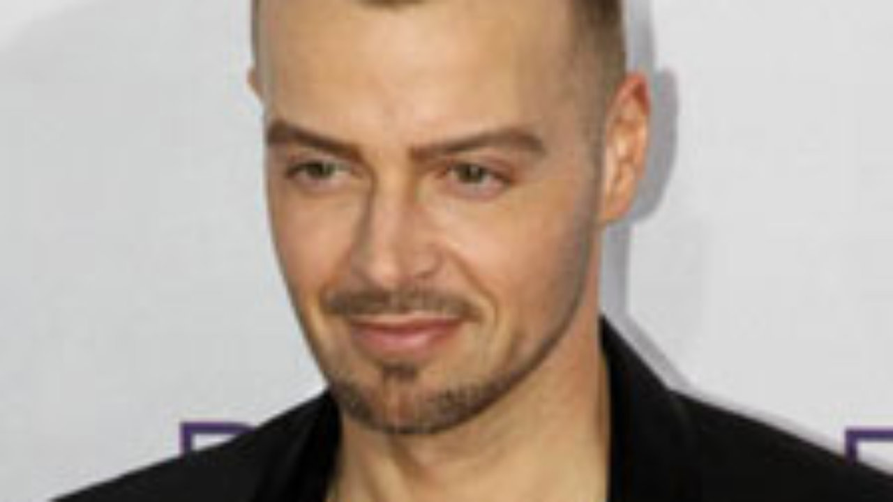 Joey Lawrence Hair Splash