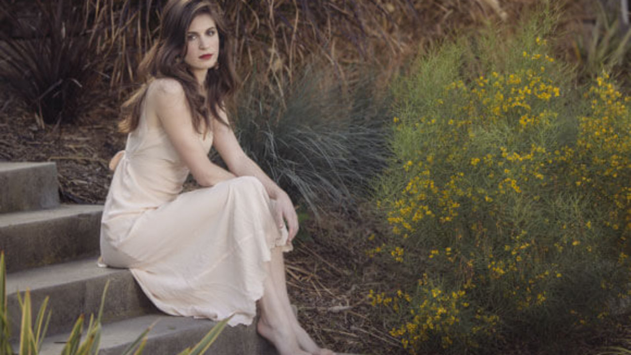 Amelia Rose Blaire Alexander Skarsgard