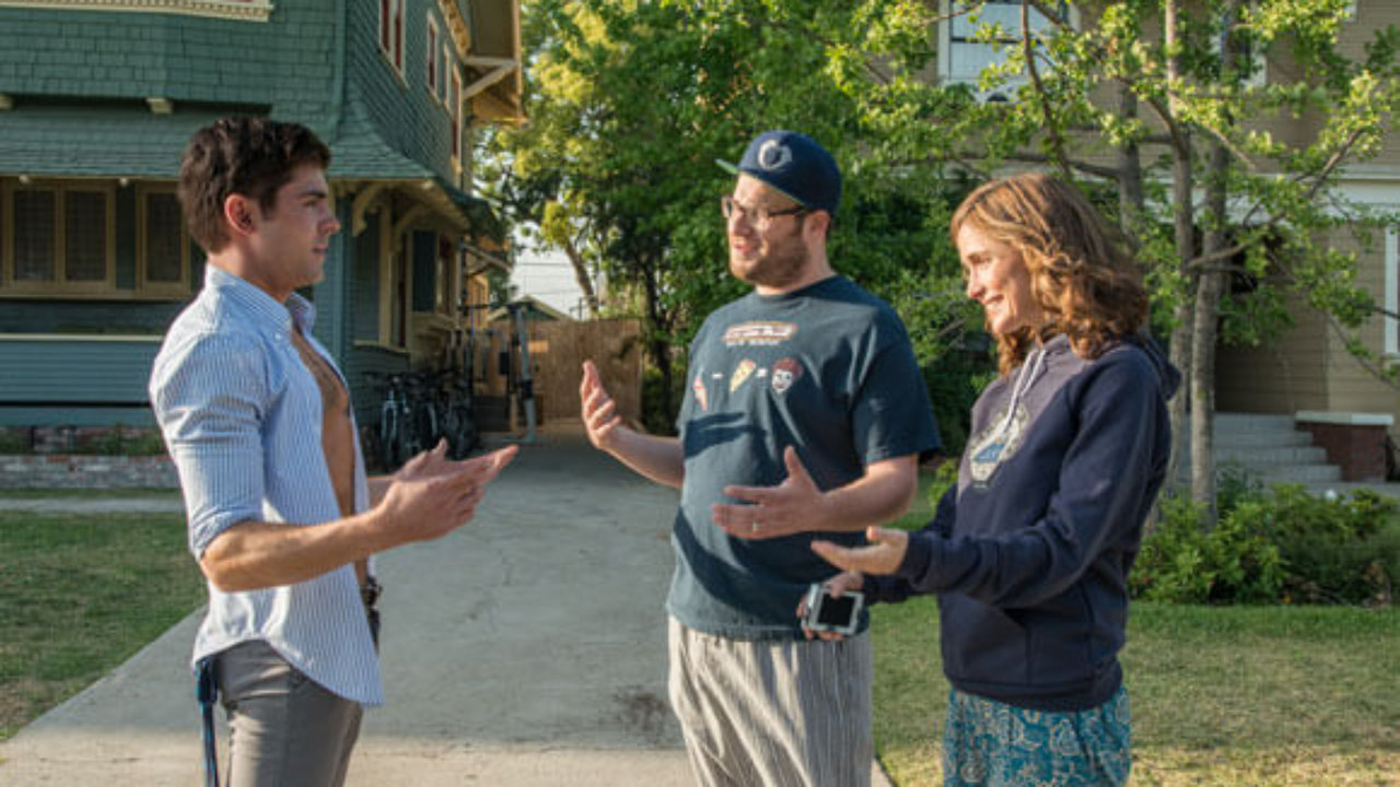 Rose Byrne Neighbors