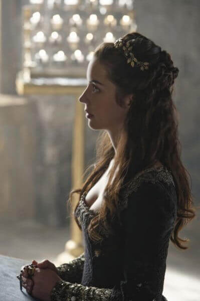 Reign Season 4 Episode 1 Preview: With Friends Like These