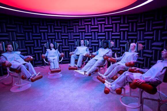 Maniac TV Series: First Photos of Emma Stone, Jonah Hill and Sally Field