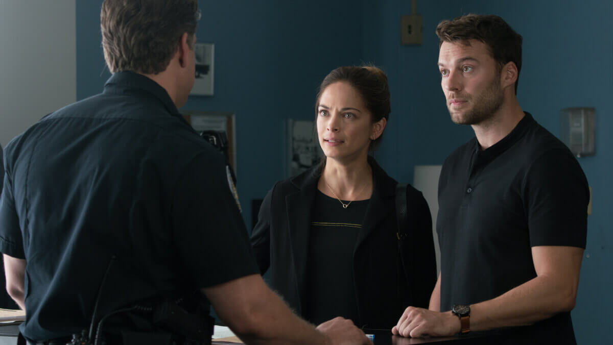 Burden Of Truth Season 2 Episode 4 Preview Guilt By Association Photos