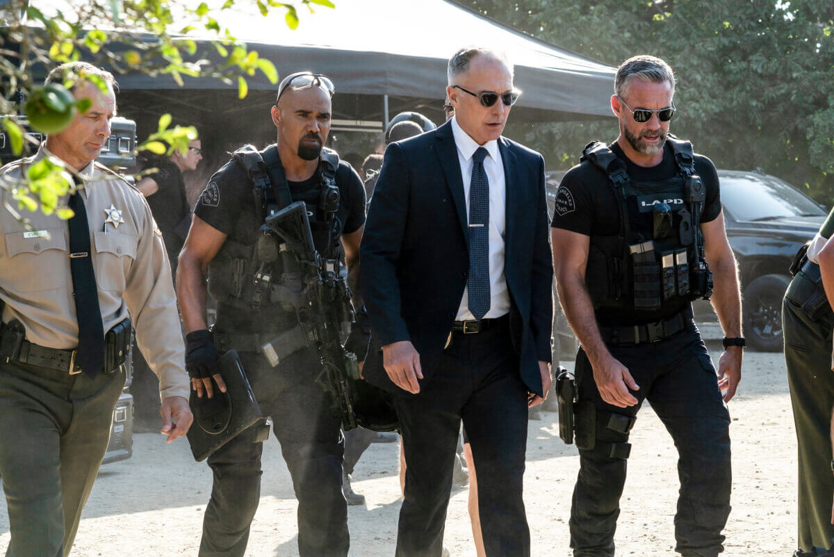 S.W.A.T. Season 3 Episode 8: Photos and Preview from "Lion's Den"