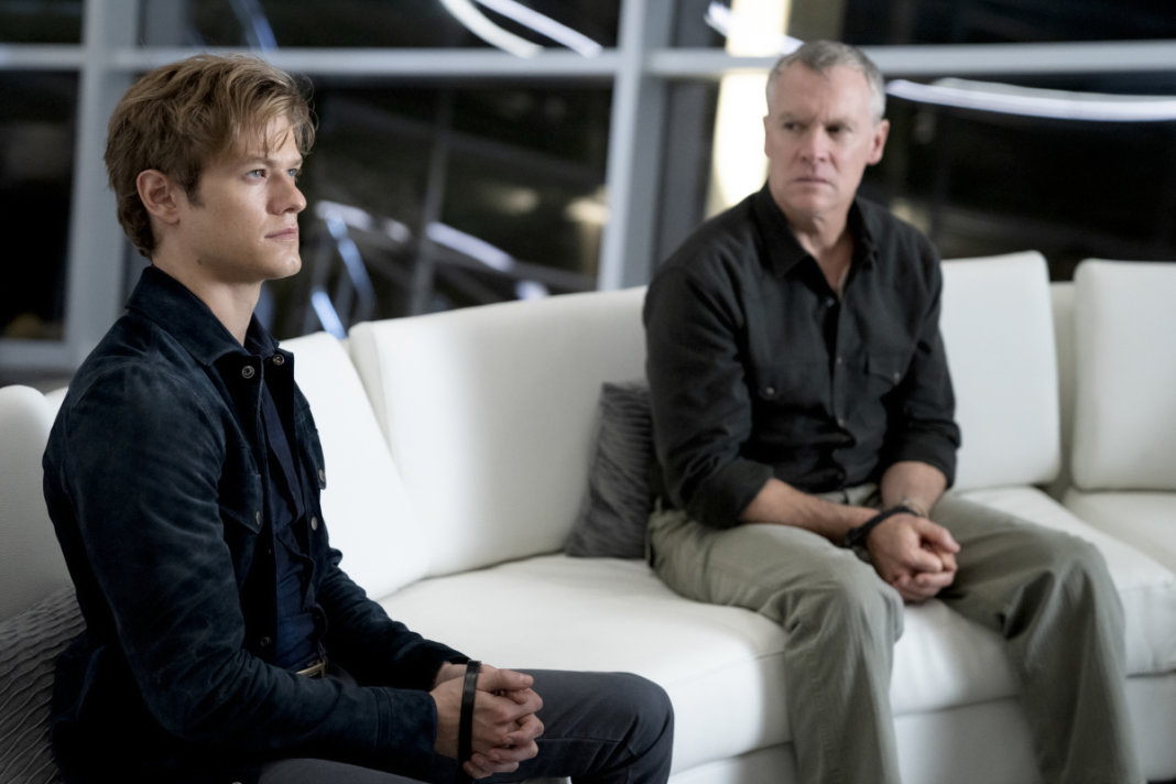 'MacGyver' Season 4 Episode 8 Photos: Preview of "Father + Son + Father ...