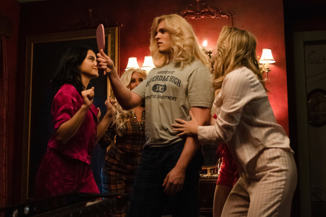Riverdale Season 4 Episode 17 Photos: Preview of "Wicked Little Town"