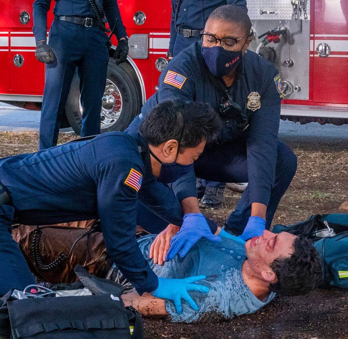 '9-1-1' Season 4 Episode 12 Photos: "Treasure Hunt" Preview