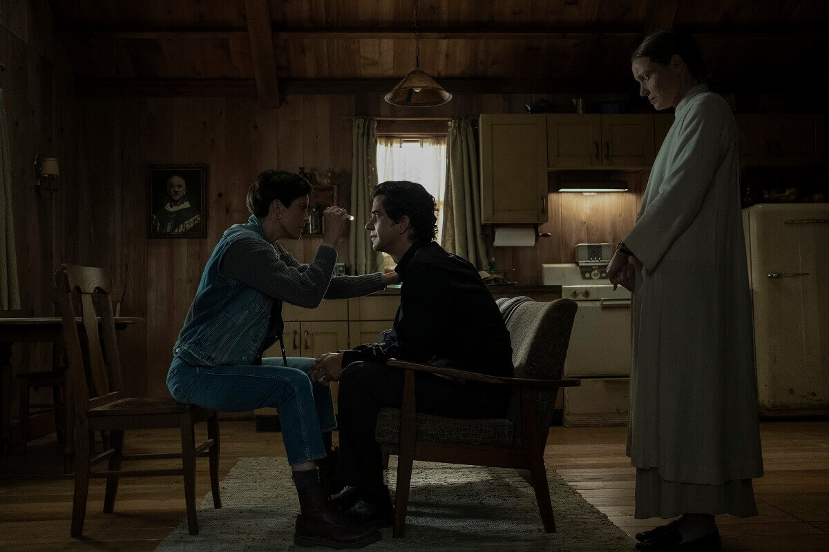 'Midnight Mass' First Trailer, Premiere Date, and Series Details