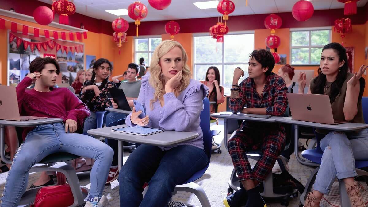 Rebel Wilson Competes for Prom Queen in 'Senior Year' Trailer