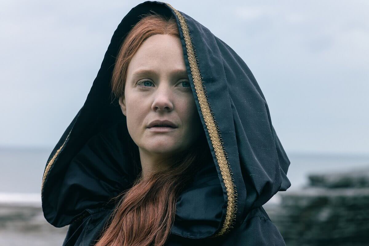 Becoming Elizabeth Episode 7 Recap: To Laugh, To Lie, To Flatter, To Face