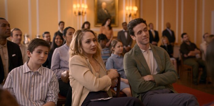 City on Fire Series Preview: Cast, Plot, Photos, and Trailer
