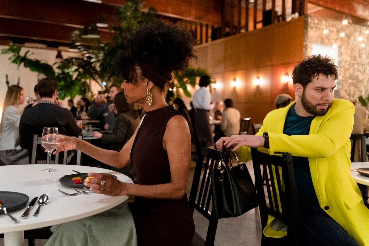 So Help Me Todd Episode 19 Photos, Cast, and "86'd" Plot Details