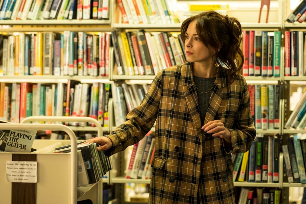 Murder in a Small Town Episode 1 Photos, Cast Plot and Trailer
