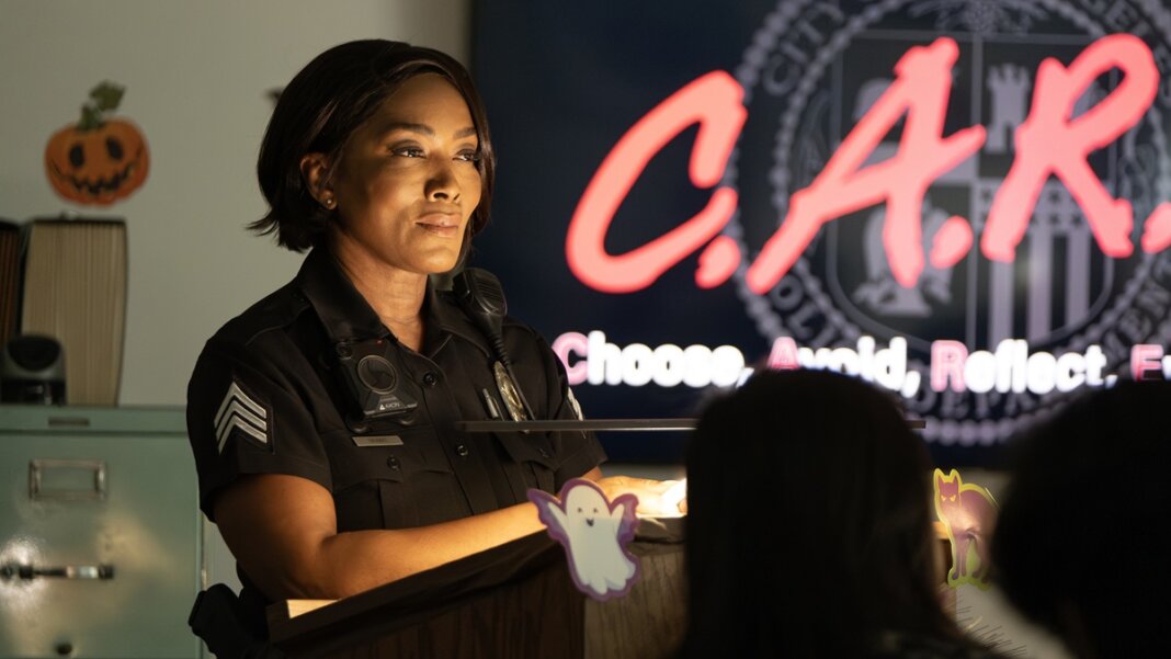 9-1-1 Season 8 Episode 5 Photos, "Masks" Cast and Promo Video
