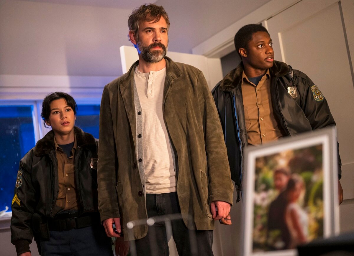Murder in a Small Town Episode 4 Cast, Photos, and Promo