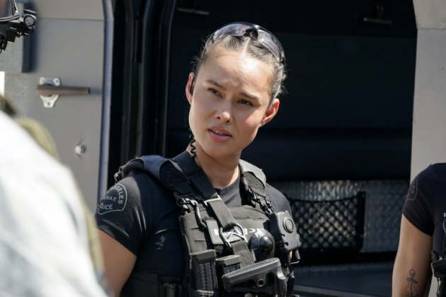 SWAT Season 8 Episode 2 Photos, Cast and "Gang Unit" Air Date