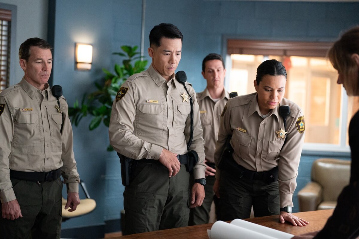 Sheriff Country Episode 2 Preview: Photos, Cast and Air Date
