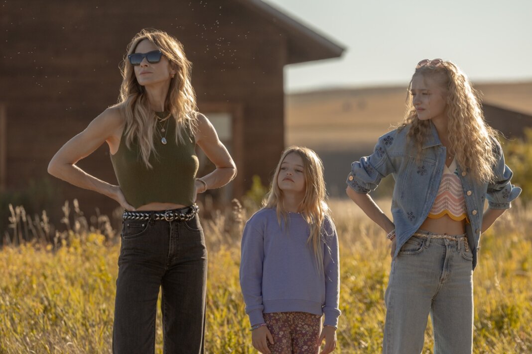 The Madison: First Photos of Michelle Pfeiffer and Kurt Russell